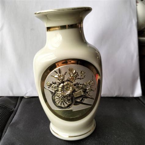 Японська фарфорова ваза Chokin — ціна 670 грн у каталозі Вази Купити