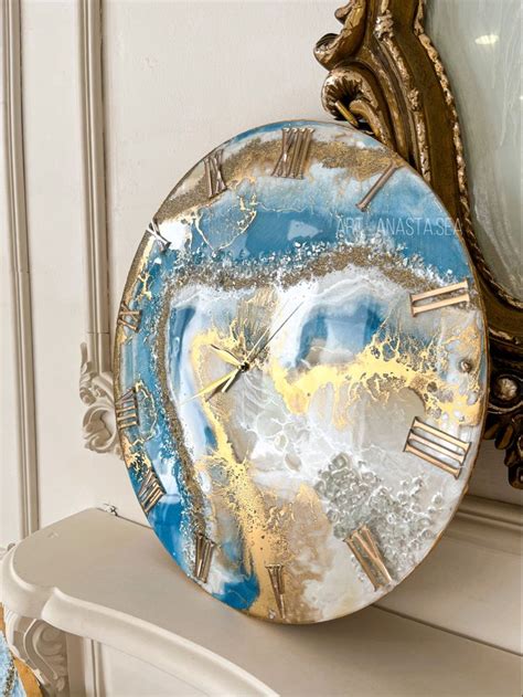 Часы из эпоксидной смолы Plates Tableware