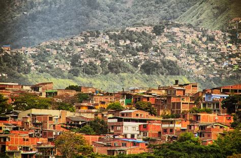 Terron Colorado Nuestro Barrio