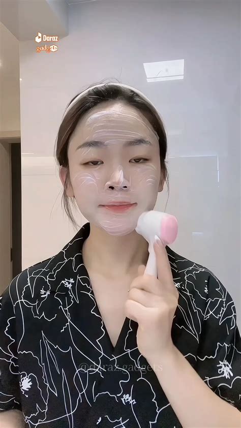 3d Double Sides Silicone Face Cleanser Facial Cleansing Brush Portable