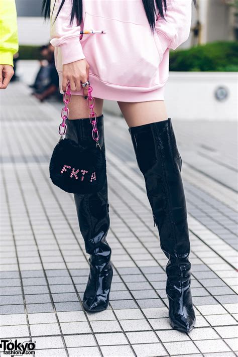 Japanese Makeup Artist Zutti And Apparel Industry Tokyo Fashion