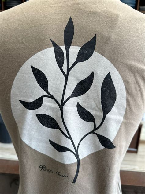 T Shirt Ramos Lua Rúbio Muradas