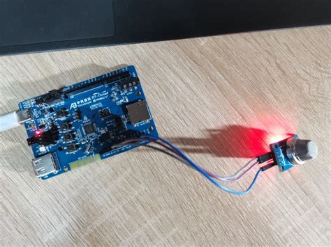 基于ab32vg1的有害气体监测仪设计 单片机 stm32 树莓派 arduino 开发板创意项目 聚丰项目 电子发烧友网