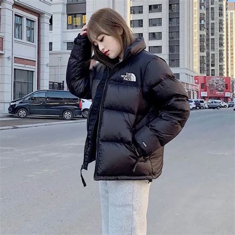 노스 페이스 11 다운 패딩 쇼트 패션 남녀 공용 2022 클래식 스타일 숙녀 겨울 재킷 1996 티몬