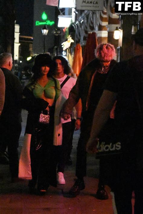 Megan Fox Braless Photos Sexy E Girls