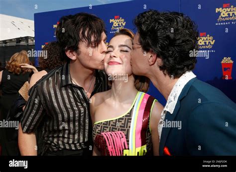 Ross Lynch Left And Gavin Leatherwood Right Kiss Kiernan Shipka As