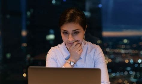 4 Ways Meditation Supports Problem Solving Skills Development