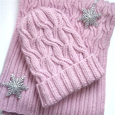Pin on Knitted Hats&Scarfs
