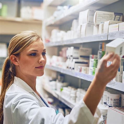 Benzydamine Hydrochloride Throat And Mouth Spray 30ml Generic Difflam