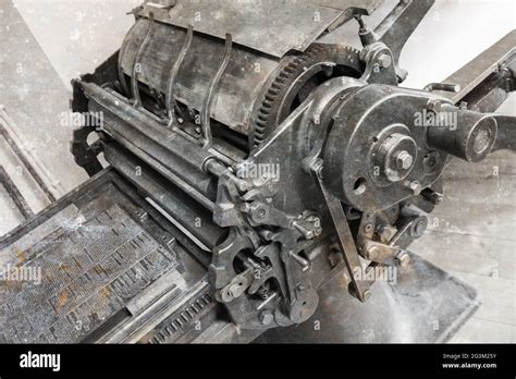 Old Offset Printing Press Stock Photo Alamy