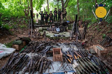 ဖားဆောင်းအခြေစိုက် ခလရ ၁၃၄ တပ်ရင်းကို သိမ်းပိုက်ရရှိပြီး ဖမ်းဆီးရမိတဲ့ သုံ့ပန်းနဲ့ မိသားစုဝင်တ