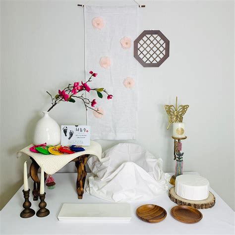 좋은날and 꽃구름화이트 상차림 ⠀ 백일상돌상생일상 ⠀ 새해를 맞아 새롭게 선보이는