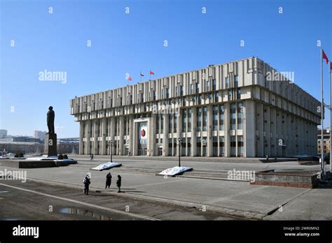 Tula Russia March 2 2024 View On Lenin Square A Monument To Lenin