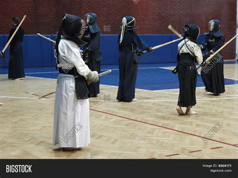 Kendo Training Image And Photo Free Trial Bigstock