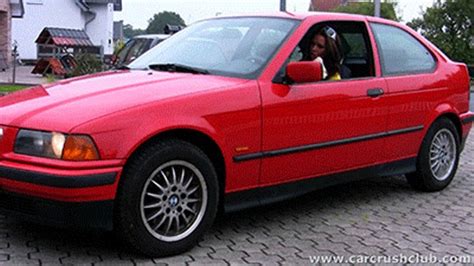 0009 Jasmina Sun Crushing A Blonde Doll Wmv Lq 640x360 Pixel