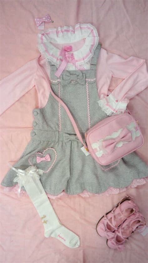 Pin By ｡ 𝓅𝑜𝓂𝓅𝓊𝓇𝒾𝓃 ｡ On Girly Is Happy Kawaii Clothes Cutie