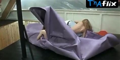 Gillian Shure Breasts Scene In Kingpin Tnaflix Com