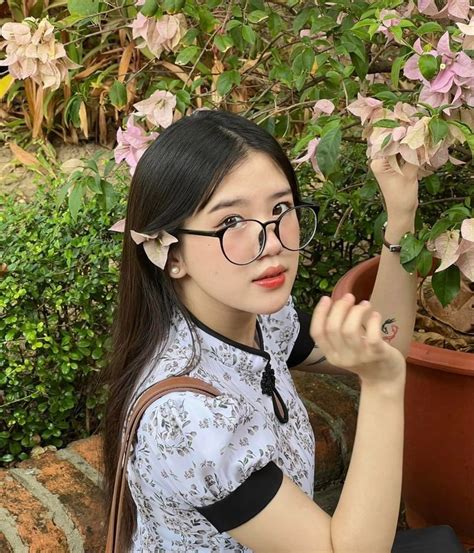 ទំព័រ ថ្មី