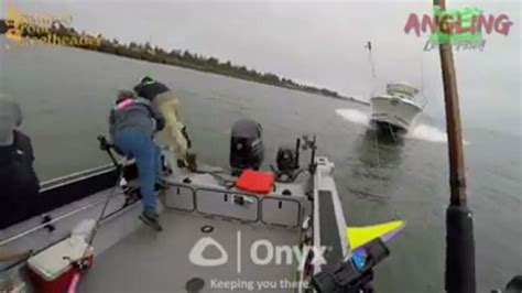 Watch Fishermen Jump Ship Moments Before Boat Smash Euronews