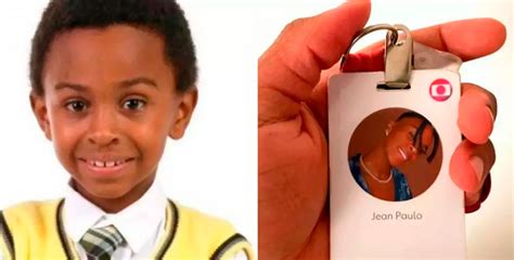 Jean Paulo O Cirilo é Contratado Pela Globo E Comemora Ao Mostrar Crachá Está Em Série O