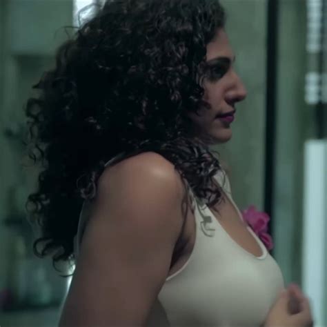 Kubra Sait : r/armpitfantasy