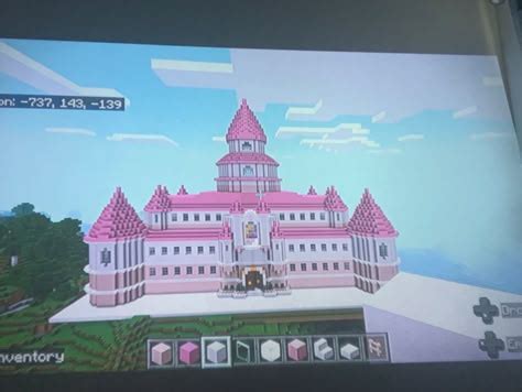 Princess Peach Castle Minecraft