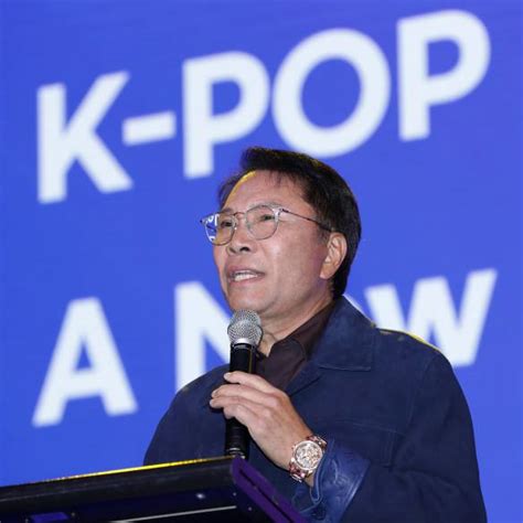 인물 사람│에스콰이어 코리아 Esquire Korea│패션 매거진 패션 잡지 남성지