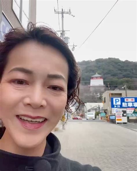 参政党公認和歌山県支部連合会 おはようございます☀ 国政改革委員林元政子 Masakohayashimoto 紀三井寺交差点からスタートです🙋‍♀️ 毎週火曜日1530〜党員さんが