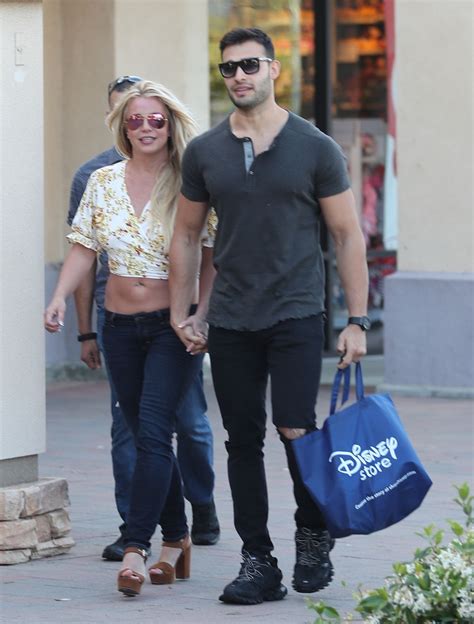 Britney Spears Out Shopping At The Gap In Camarillo 05172019 Hawtcelebs