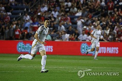 손흥민 Mls 데뷔전서 동점 Pk 유도…lafc 2 2 무승부에 한몫 종합 Zum 뉴스