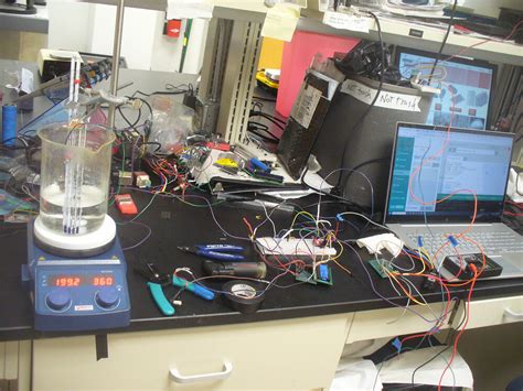 Thermisistor Voltage Divider Project With Darlington Pair Automotive 12v Relay Activation Using