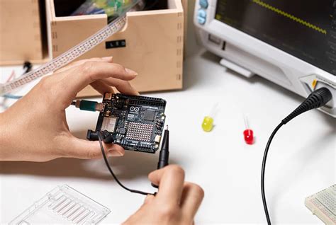 Arduino Uno R WiFi Description Features And Applications