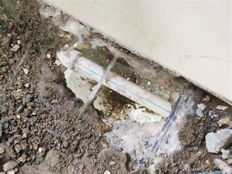 【重庆家庭水管修理师傅】凌晨2点水管爆裂，家里水管维修都找谁