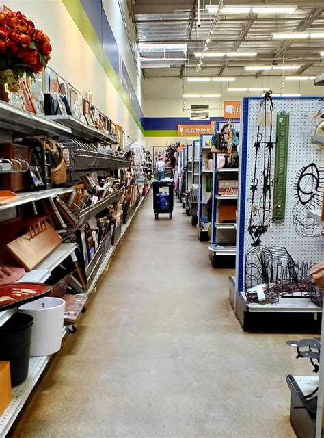 Marysville Goodwill 9315 State Ave Marysville Wa Hours Directions