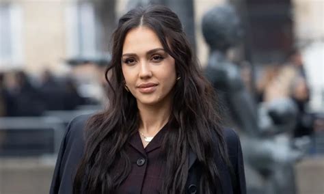 From Sofia Vergara To Jessica Alba Hollywood Stars Who Are Also