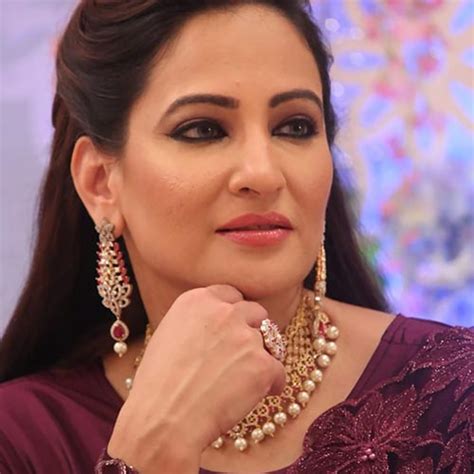 35 Stunning Hot Photos Of Rakshanda Khan Wiki Bio Tv Shows Web