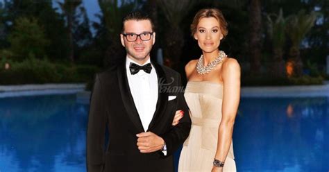 Теди Велинова и д р Енчев отново заедно заради децата Снимки За Жената