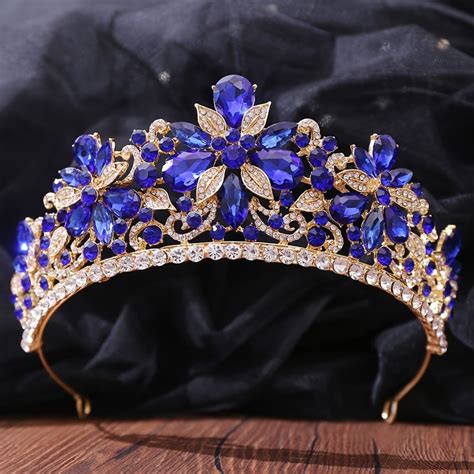 우아하고 화려한 공주 여왕의 로얄 스타일 티아라 고급스러운 화려한 라인스톤 왕관 헤어 액세서리 여성과 소녀들의 생일 휴일 파티 결혼식을 위한 다이아데름 완벽한