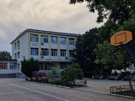 Над 4 000 ученици в Монтанско са получили еднократна финансова помощ за миналата учебна година