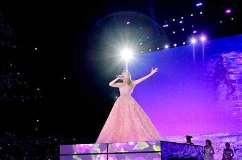 Taylor Swifts Eras Tour Set List Wembley August 2024