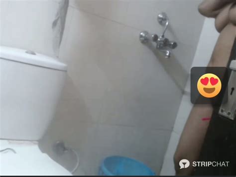 Megancatluna Indian Honey Girl Stripchat Nude Bathroom Shower Show