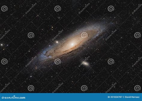 Refractor Telescope Optical Telescope Device Instrument For Land Lunar Or Planetary