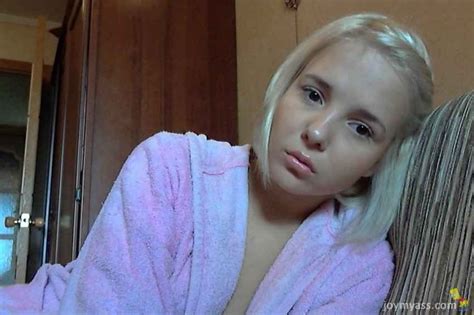 Pin By Yangze On Kkm Monroe Baby Face Blonde