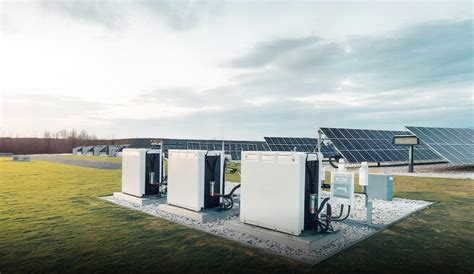 Cost Benefits Of Bess Hybrid Systems And Solar Microgrids