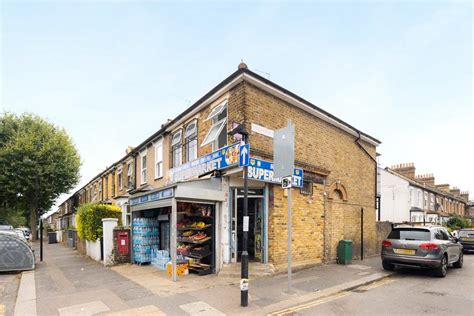 Queens Road Walthamstow London E17 1 Bed Flat To Rent £1 300 Pcm £300 Pw