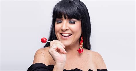 Cr Nicas Del Curiosa Y Sexy Mercado Negro