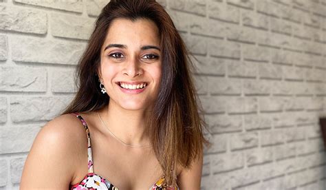 Want To See More Psychologists Spreading Awareness On Social Media Divija Bhasin The Week