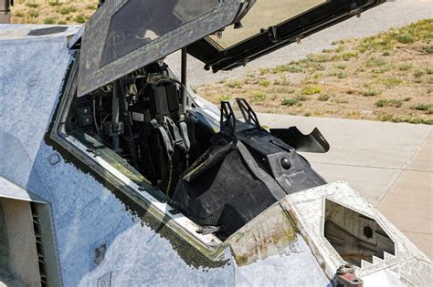 F117 Nighthawk
