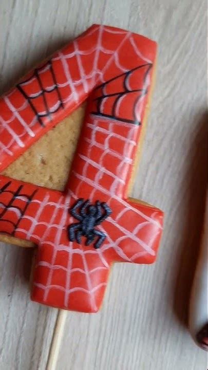 Shorts Пряник Людина павук Спайдермен Youtube