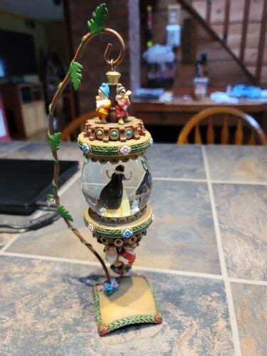 Rare Walt Disneys Snow White And The Seven Dwarfs Hanging Snow Globe Glitter Globe 4585845646